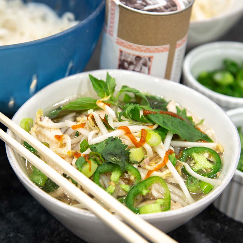 Authentic Vietnamese Pho Soup Starter Gift Kit - The Reluctant Trading ...